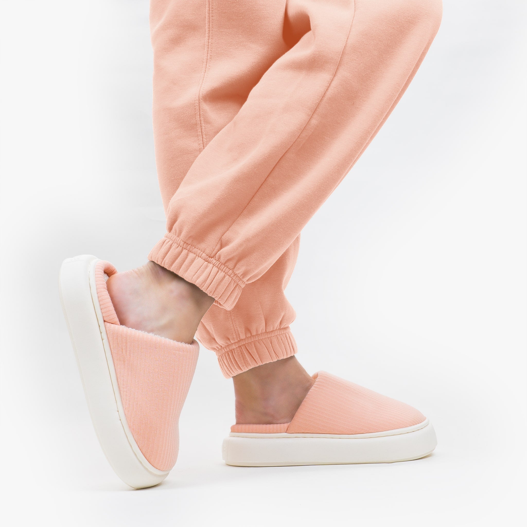 Cloud Slides Cozy Plush – All Day Comfort. Save 60% Off Today