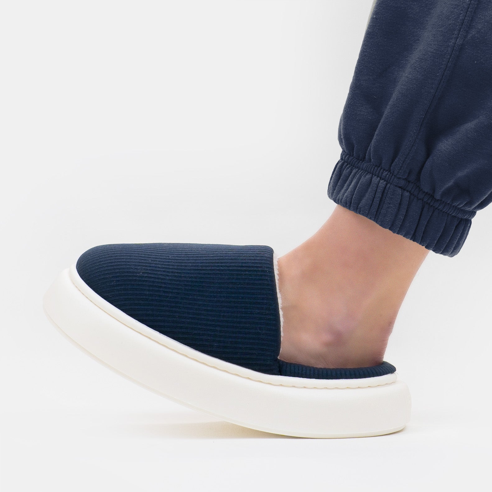 Cloud Slides Cozy Plush – All Day Comfort. Save 60% Off Today